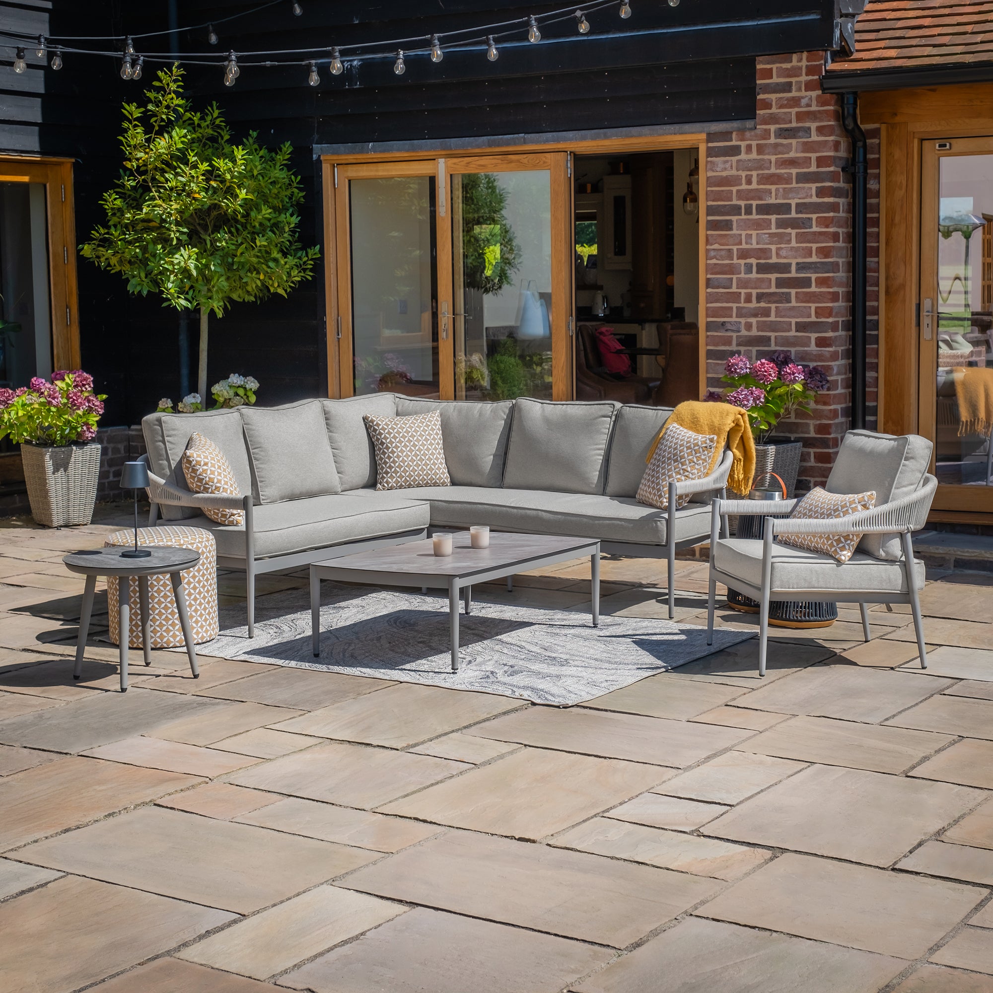 Maze - Florence Rope Weave Small Corner Sofa Set with Rectangular ...