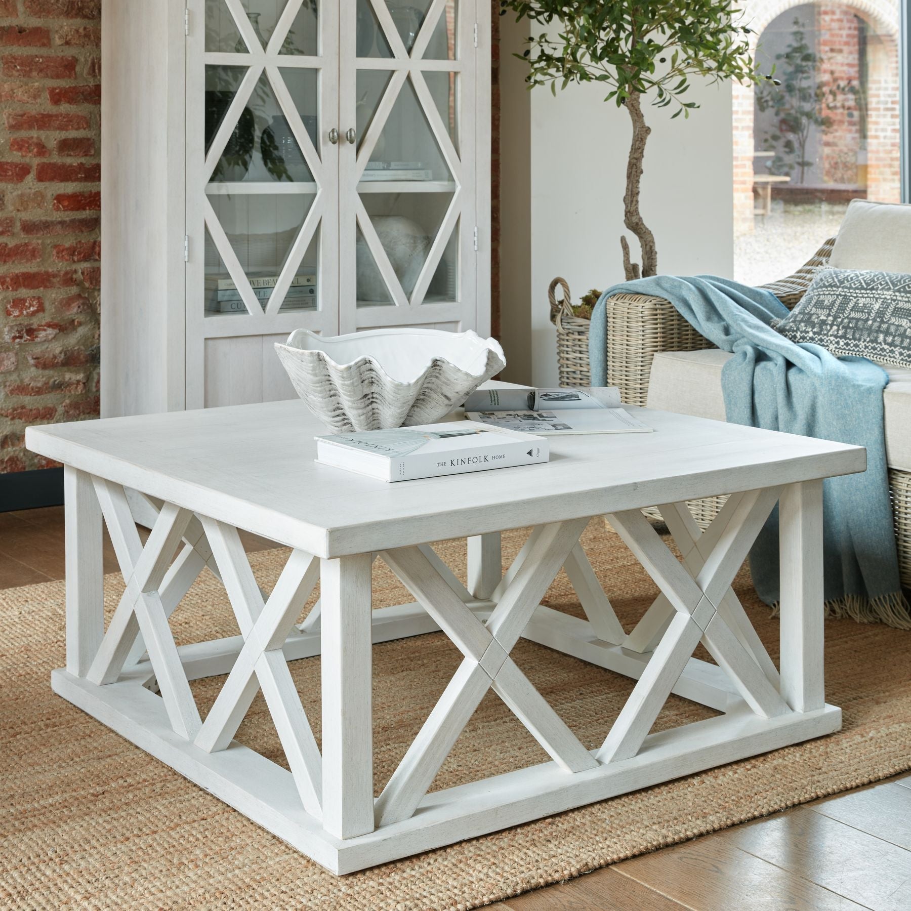 White rattan coffee table store
