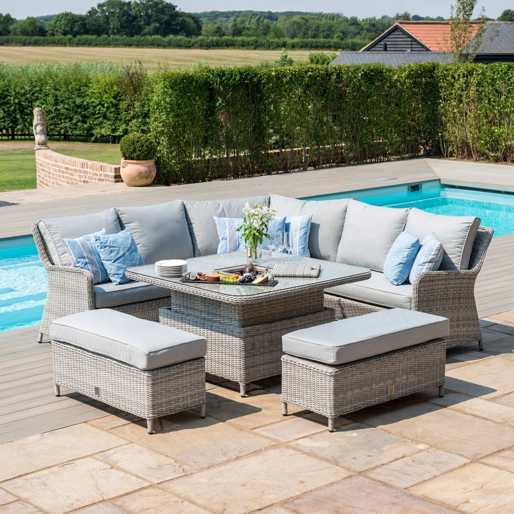 Maze oxford rattan store